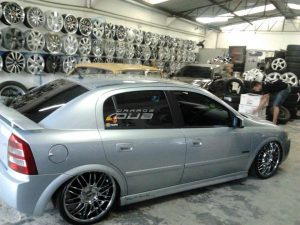 Astra com rodas BBS aro 18 « Carros DUB