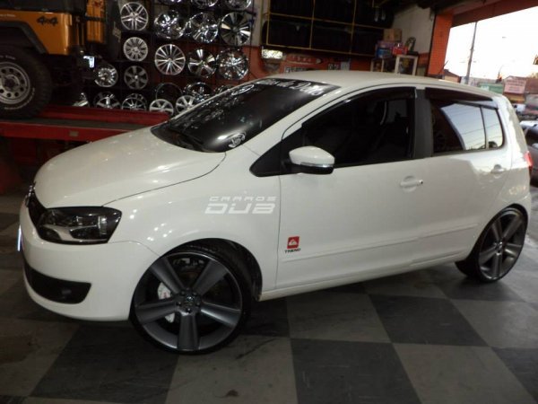 Fox equipado com rodas aro 20 « Carros DUB
