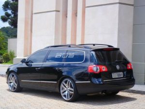 Passat Variant com rodas AMG aro 20