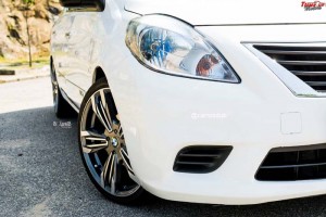 Versa rebaixado com rodas aro 18 « Carros DUB