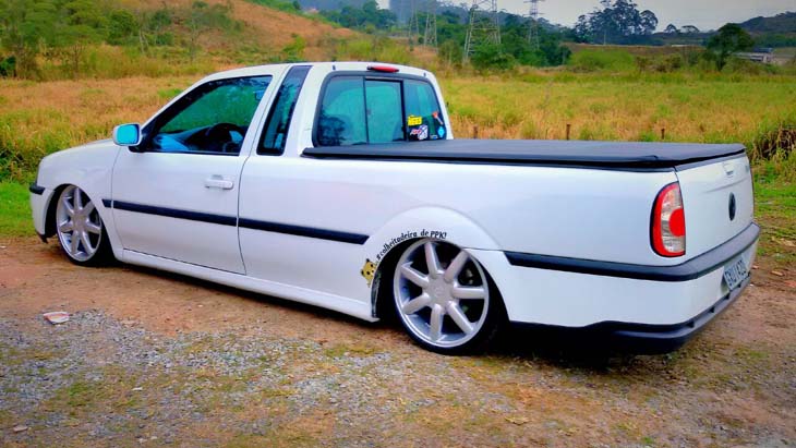 Saveiro G3 rebaixada com rodas aro 17