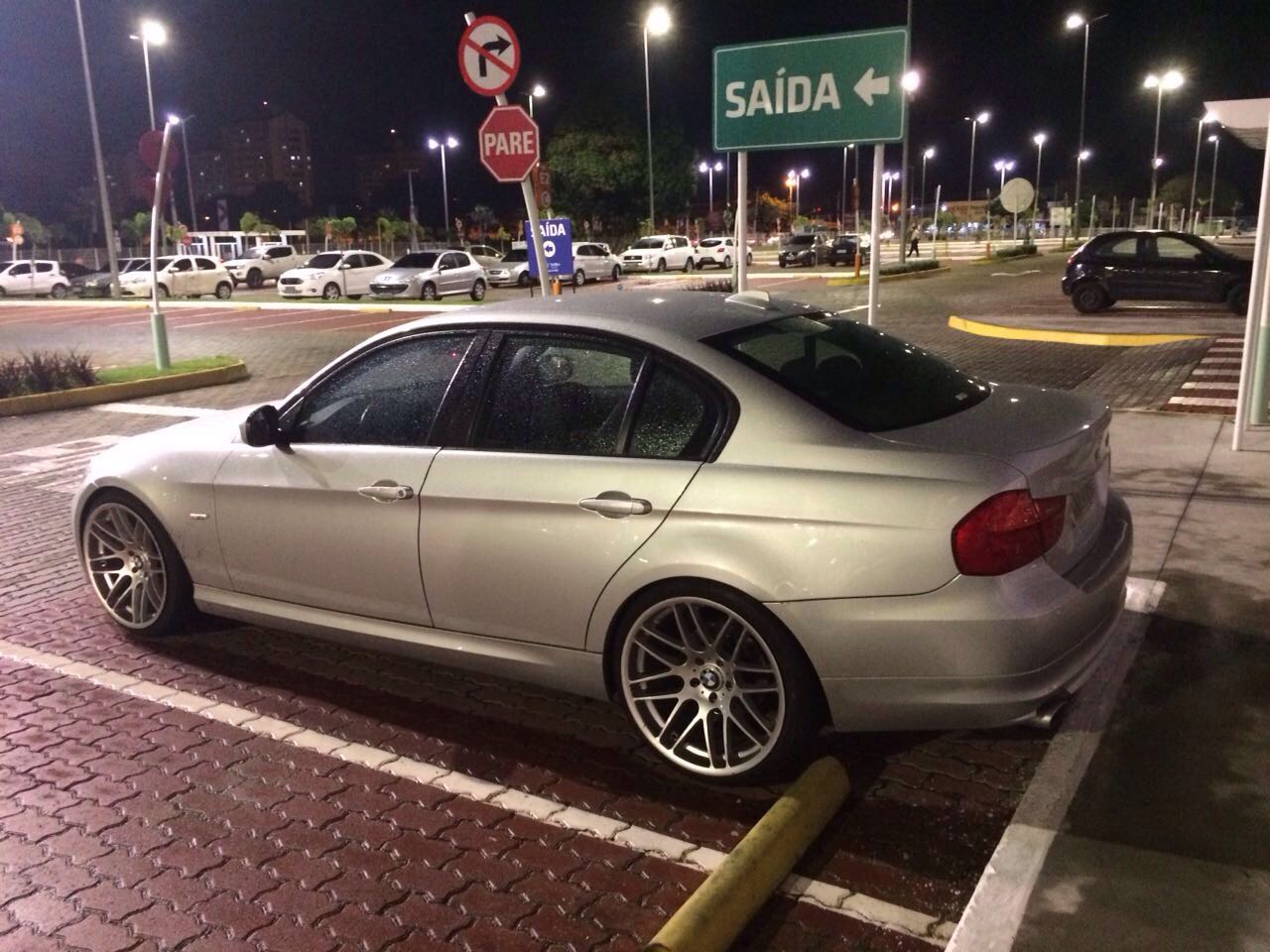 Gringo: Audi A5 rebaixado com rodas aro 20″x10,5″