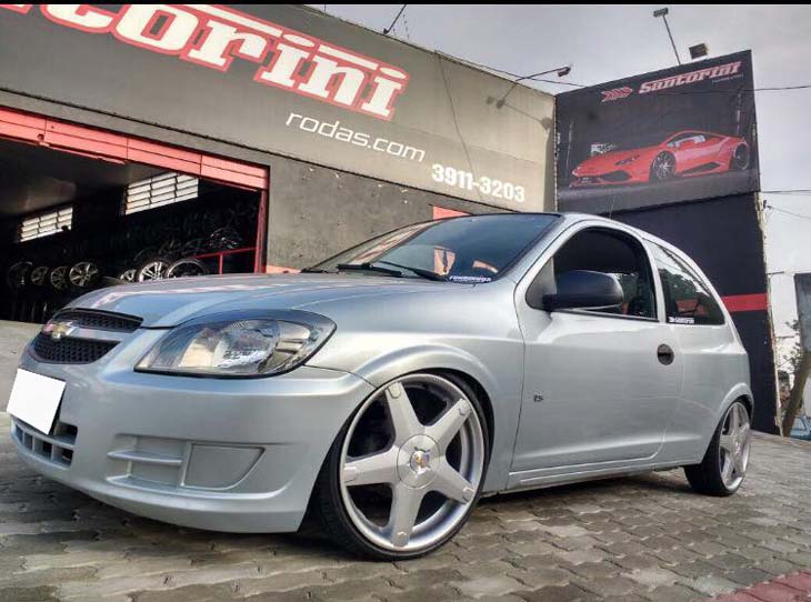 GM Celta com rodas Volcano Axxis aro 17″x6″