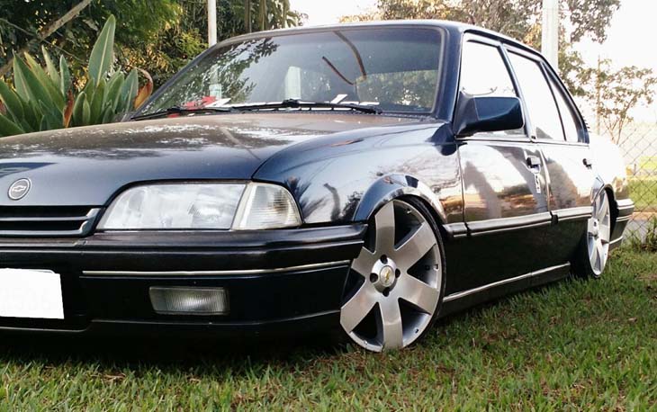 Monza Equipado Com Rodas 17 🚘SPORTCAR VEÍCULOS🚘 Monza GLS