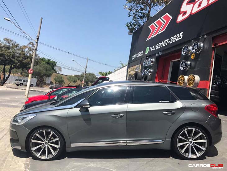 Citroën DS5 com rodas CV1 aro 20